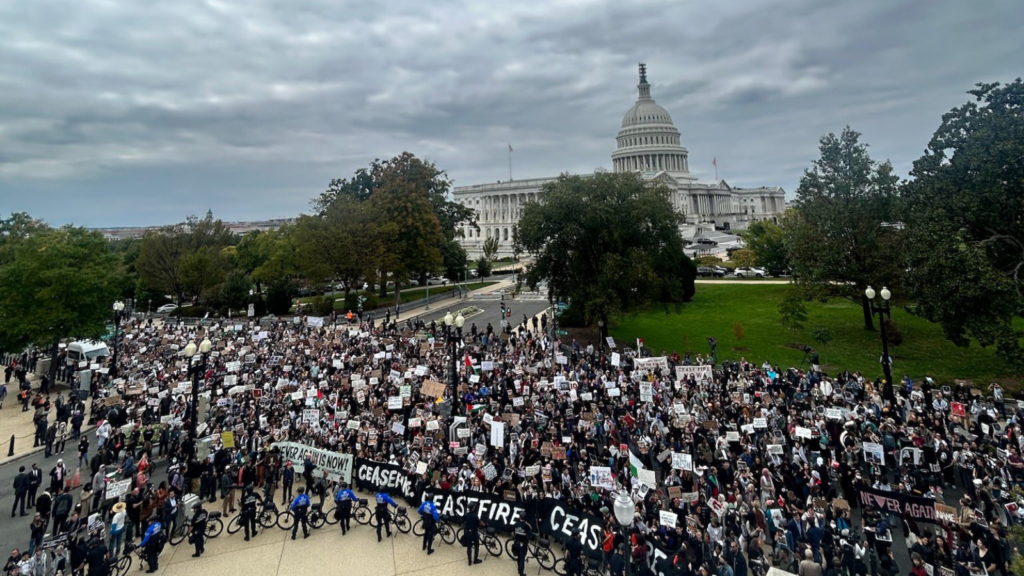 Americans Want A Ceasefire. It’s Our Politicians Who Are Out Of Touch.